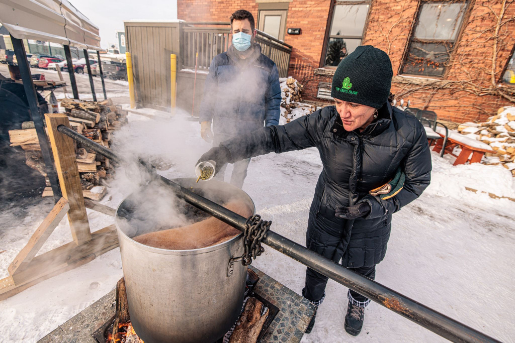 ‘Real Honest Food’ Puts Two Guys Brewing on the Map - MiBrew Trail